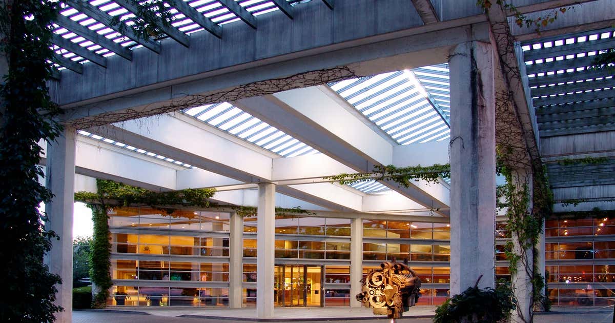 Cummins, Inc. Corporate Office Building, Columbus | Roadtrippers