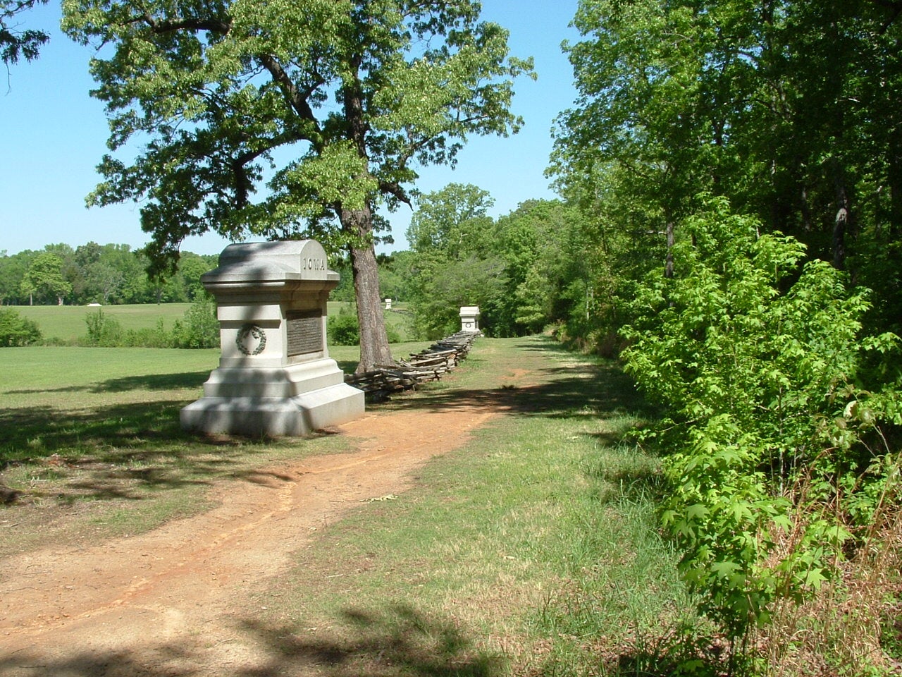 Shiloh National Military Park, Shiloh | Roadtrippers