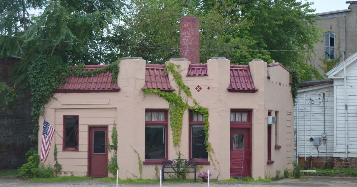 LaHarpe Historic District, Illinois | Roadtrippers