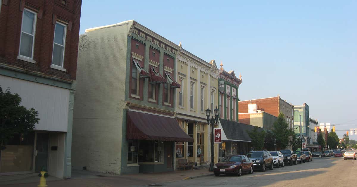 Huntingburg Commercial Historic District, Huntingburg | Roadtrippers