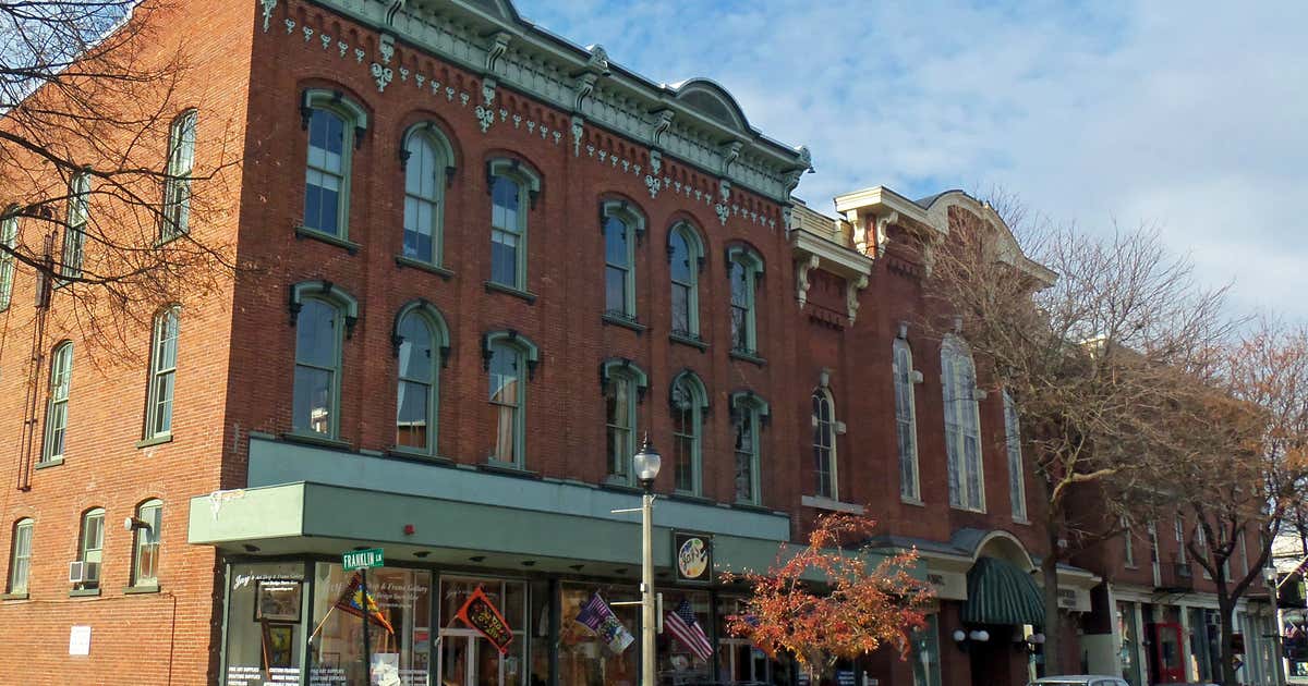 Downtown Bennington Historic District, Bennington | Roadtrippers