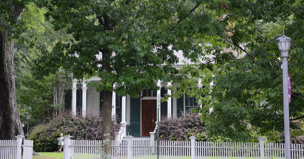 First Hotze House, Little Rock | Roadtrippers