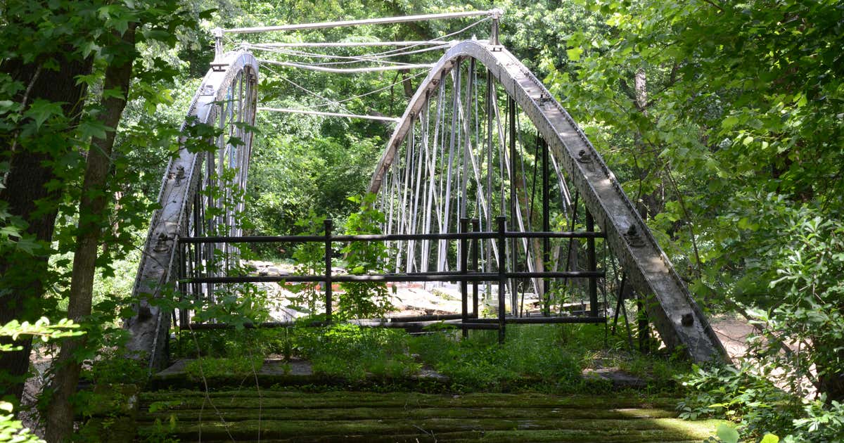 Springfield Bridge, Arkansas | Roadtrippers