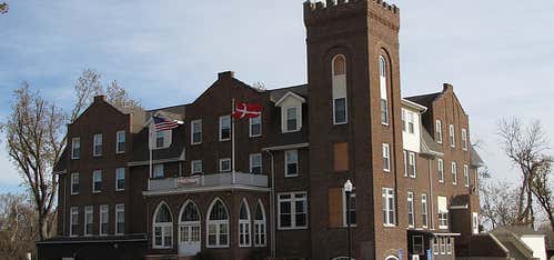 Danebod, Tyler | Roadtrippers