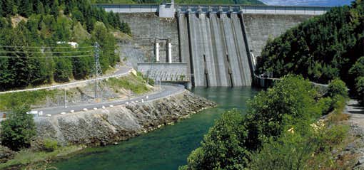 Detroit Dam, Oregon | Roadtrippers