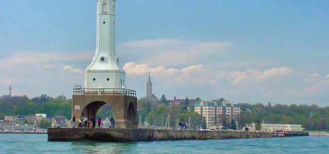Port Washington Breakwater Lighthouse, Wisconsin | Roadtrippers