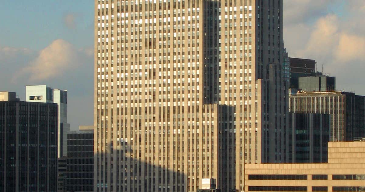 30 Rockefeller Plaza (Comcast Building), New York | Roadtrippers