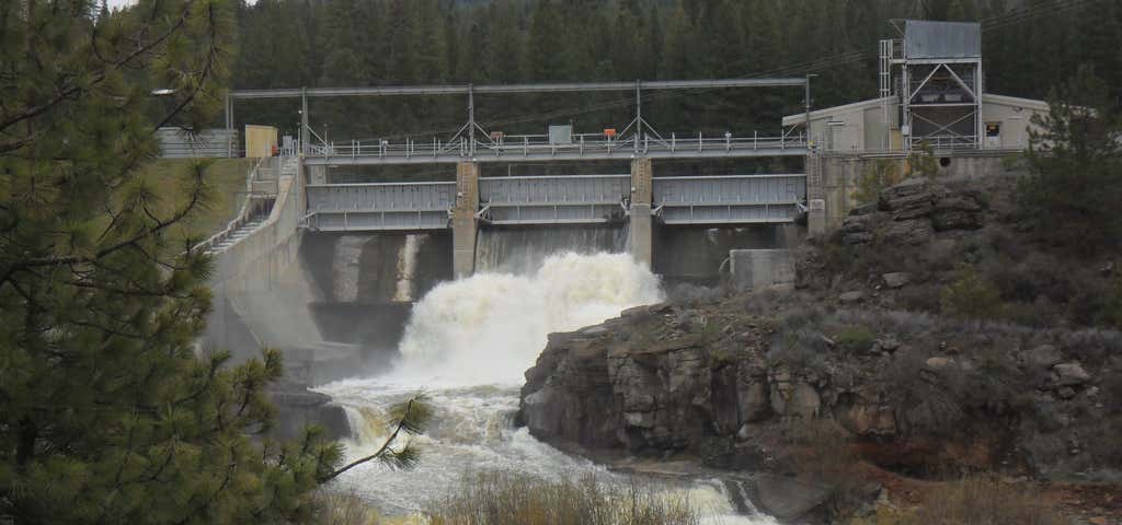 John C. Boyle Dam, Oregon | Roadtrippers
