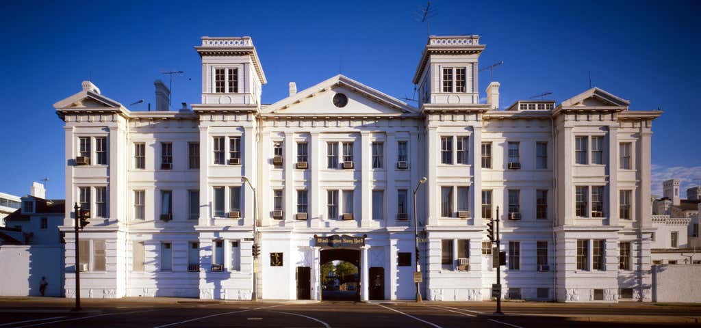 Main Gate, Washington Navy Yard, Washington | Roadtrippers