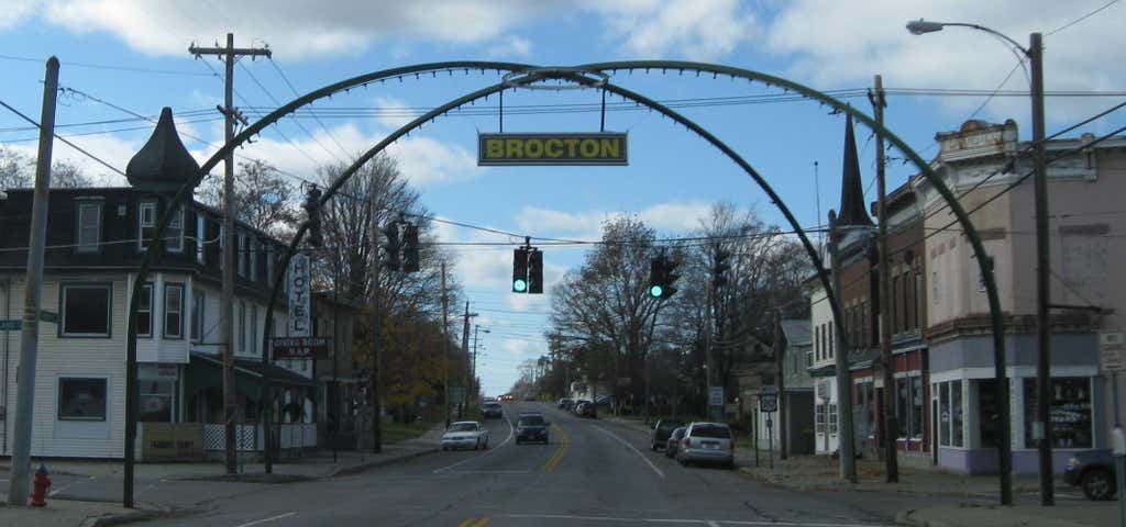 Brocton Arch, Brocton | Roadtrippers