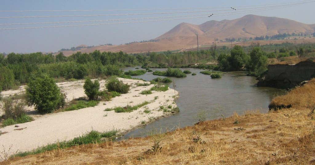 Santa Ana River, California | Roadtrippers