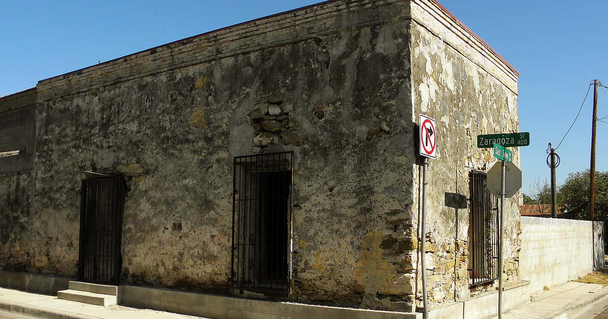 Barrio Azteca Historic District, Laredo | Roadtrippers