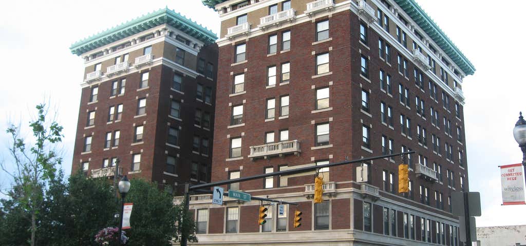 Shawnee Hotel, Springfield | Roadtrippers