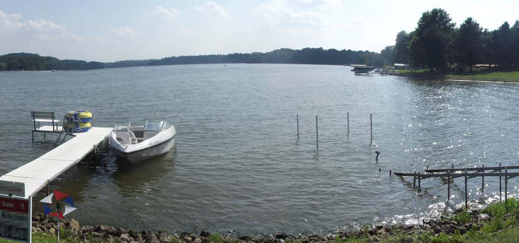 Lake Redstone, Wisconsin | Roadtrippers