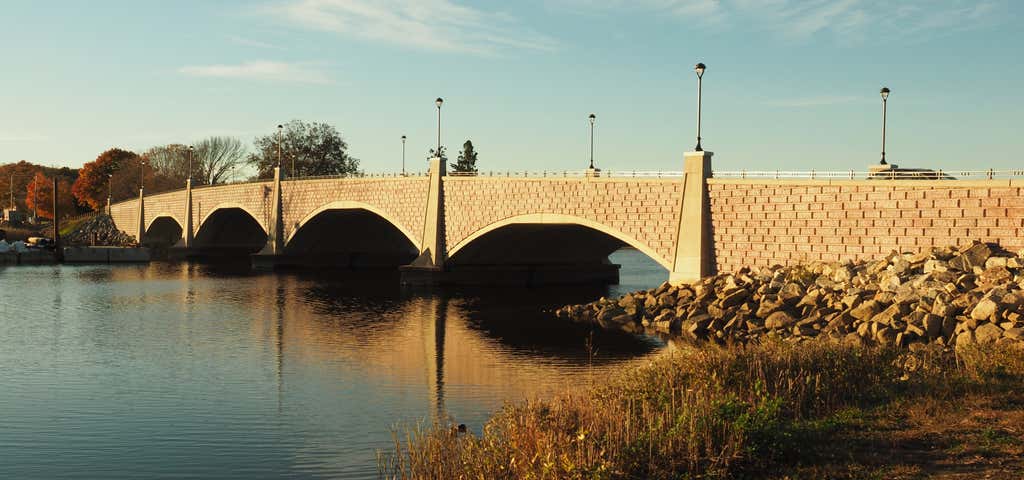 Berkley–Dighton Bridge, Massachusetts | Roadtrippers