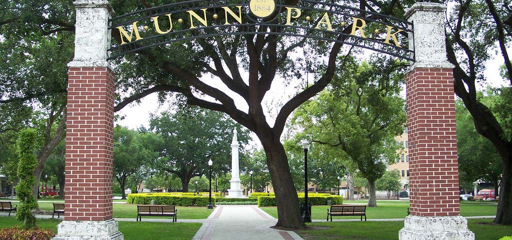 Munn Park, Lakeland | Roadtrippers