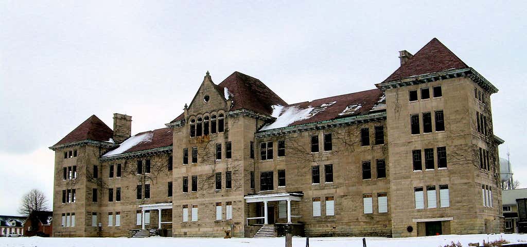 Peoria State Hospital Museum, Bartonville | Roadtrippers