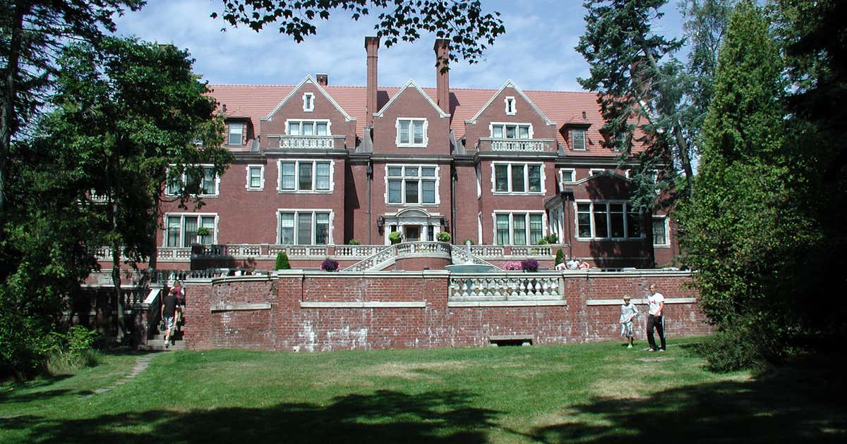 Chester and Clara Congdon Estate Glensheen Historic Estate, Minnesota ...