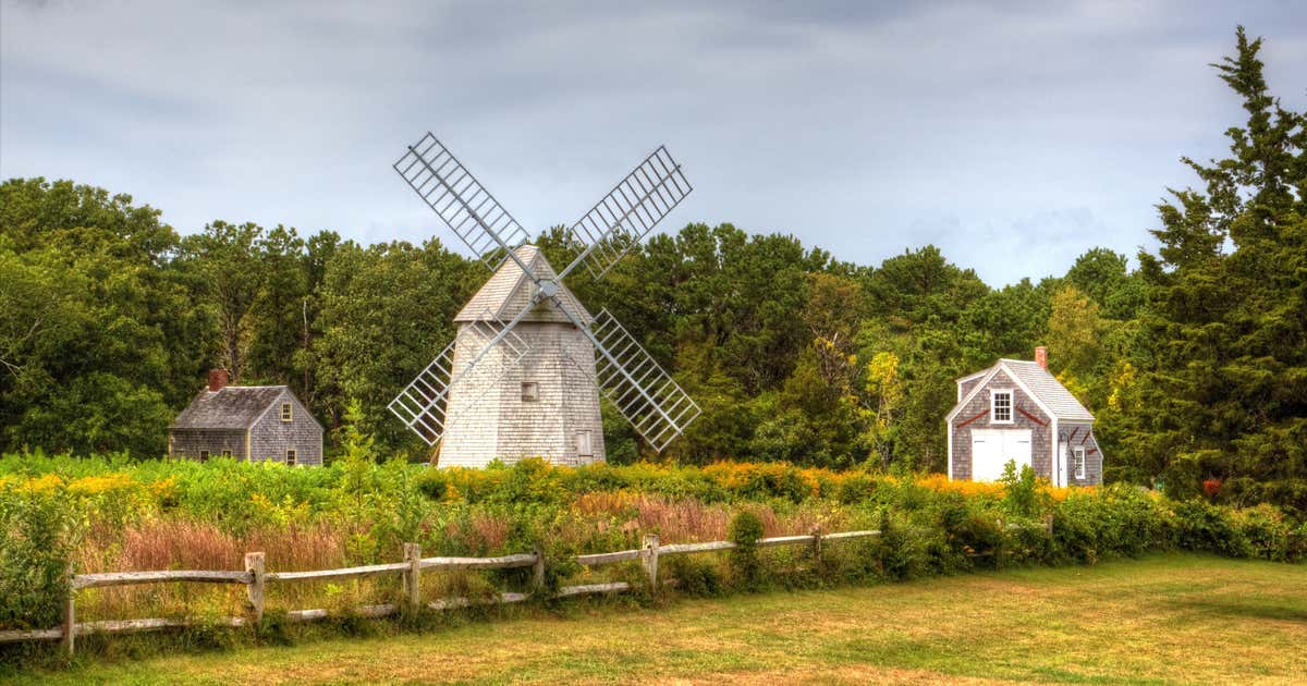 Old Higgins Farm Windmill, Brewster | Roadtrippers