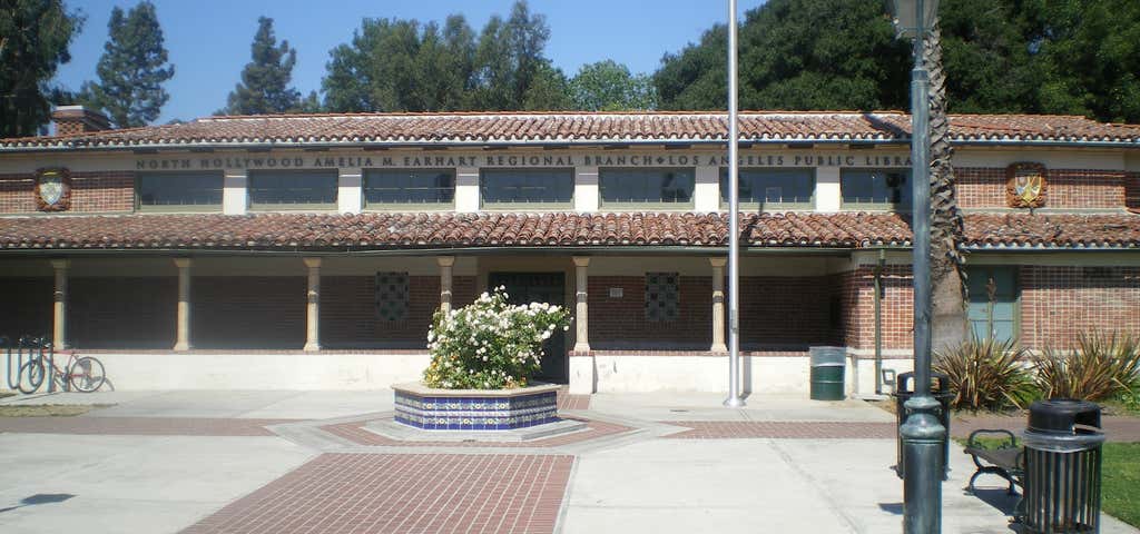 North Hollywood Branch Library, Los Angeles, Los Angeles | Roadtrippers
