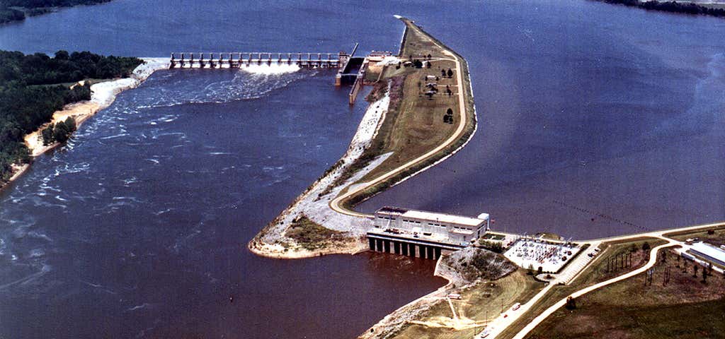 Millers Ferry Lock and Dam, Alabama | Roadtrippers