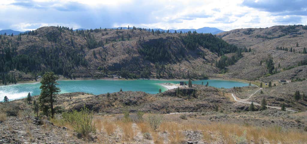 Omak Lake, Washington | Roadtrippers