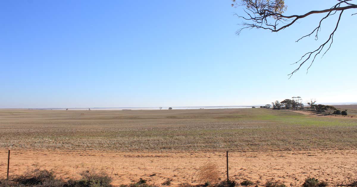 Lake Tyrrell Rest Area, Victoria | Roadtrippers