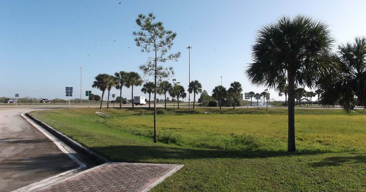 Alligator Alley (Florida State Road 84), Everglades | Roadtrippers