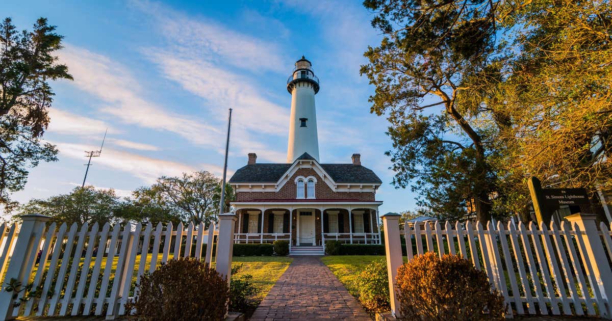 St. Simons Lighthouse, St. Simons Island | Roadtrippers