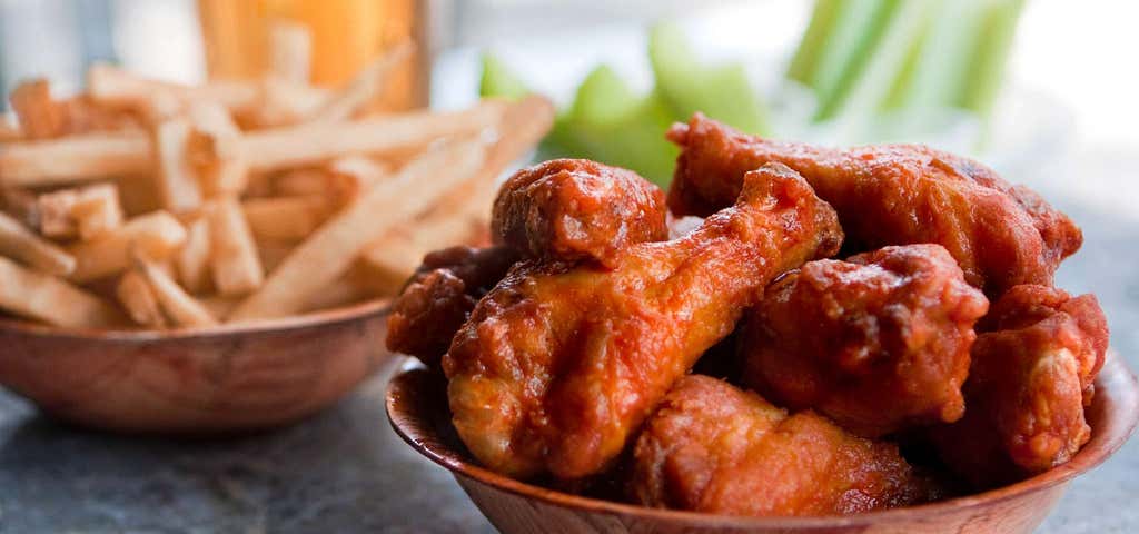 Duff's Famous Wings, Buffalo | Roadtrippers