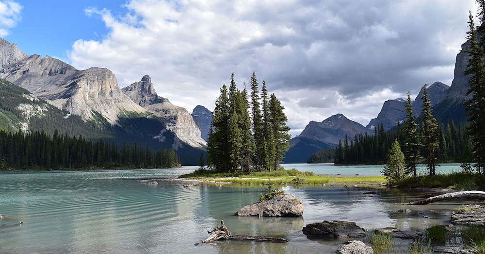 Spirit Island, Alberta | Roadtrippers