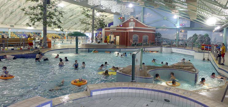 Splash Palace, Southland | Roadtrippers