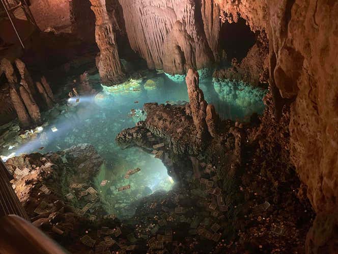 Photo of Luray Caverns | Roadtrippers