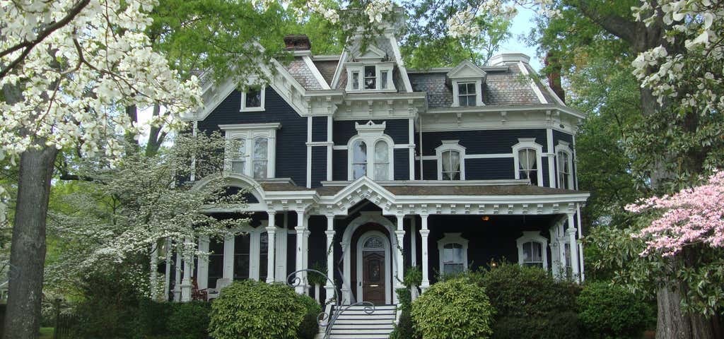 The Claremont House, Rome | Roadtrippers