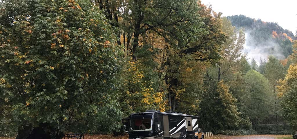 Grandy Lake Campground, Concrete | Roadtrippers