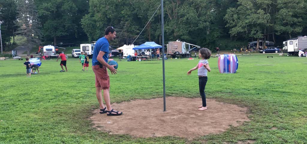 Salt Rock State Park Campground, Connecticut | Roadtrippers