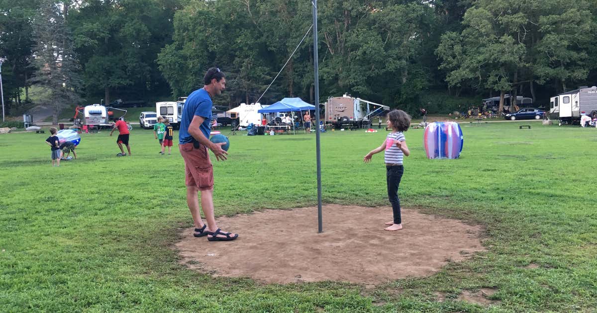 Salt Rock State Park Campground, Connecticut | Roadtrippers