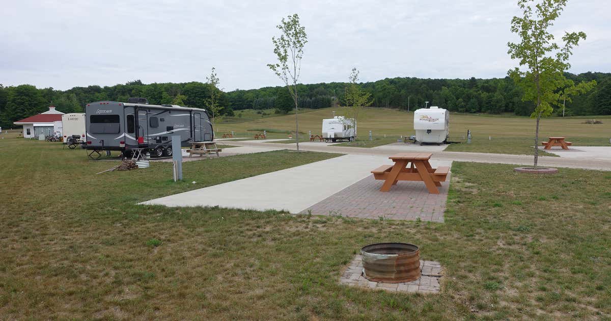 Crystal Lake Campground Trip | Roadtrippers