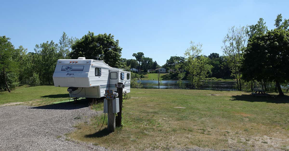 Wolf Lake Resort and Campground, Muskegon | Roadtrippers