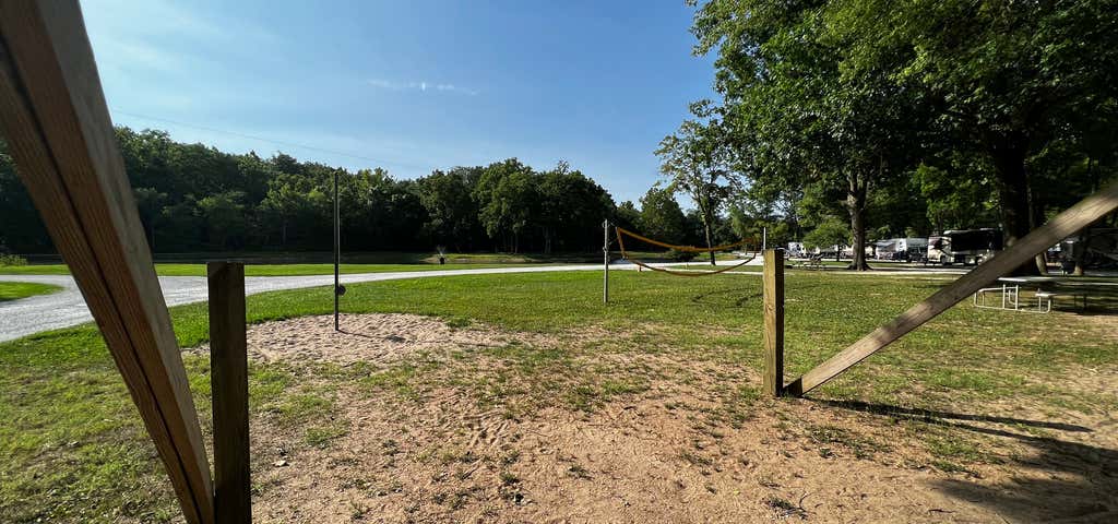 Pin Oak RV Resort, Villa Ridge | Roadtrippers