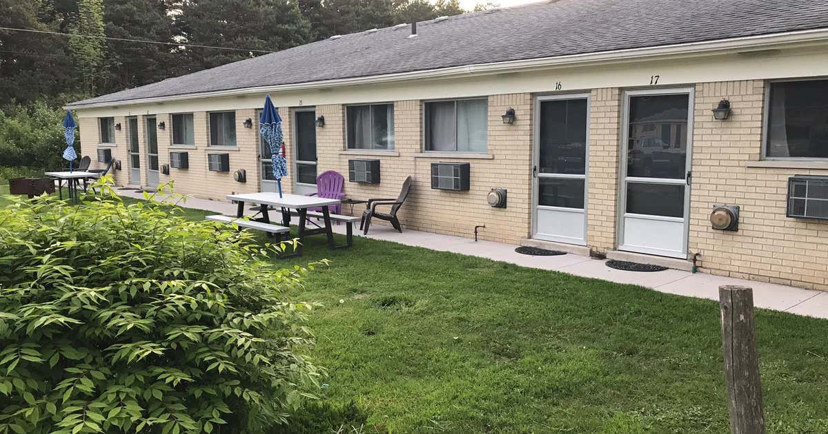 Beachcomber Motel & Suites, Lexington | Roadtrippers