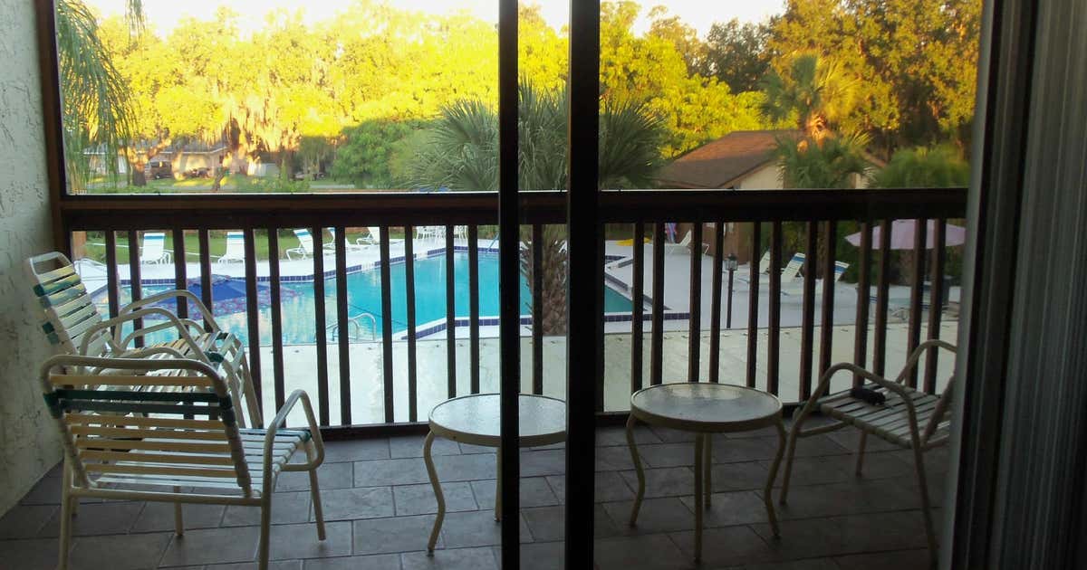 Charlotte Bay Resort and Club, Port Charlotte | Roadtrippers