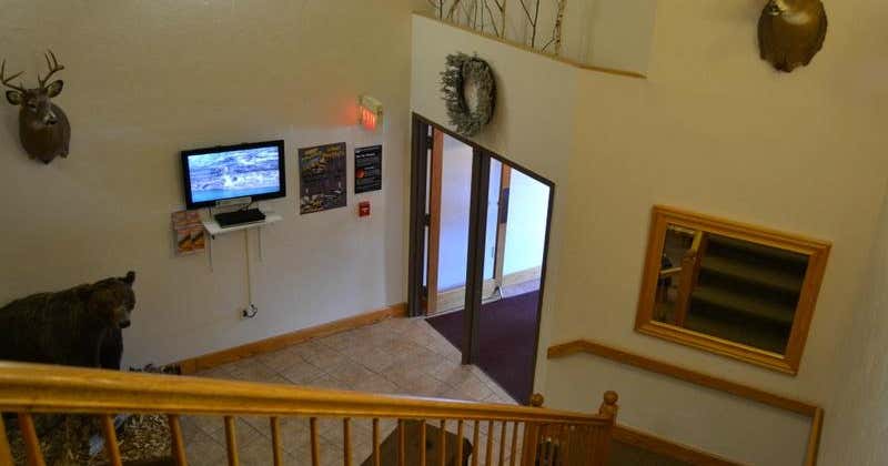 Pictured Rocks Inn & Suites, Munising | Roadtrippers