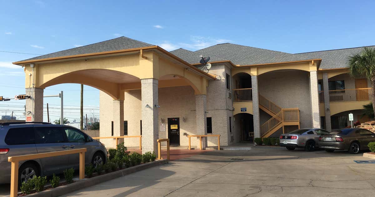 Scott Inn & Suites - Downtown Houston, Houston | Roadtrippers