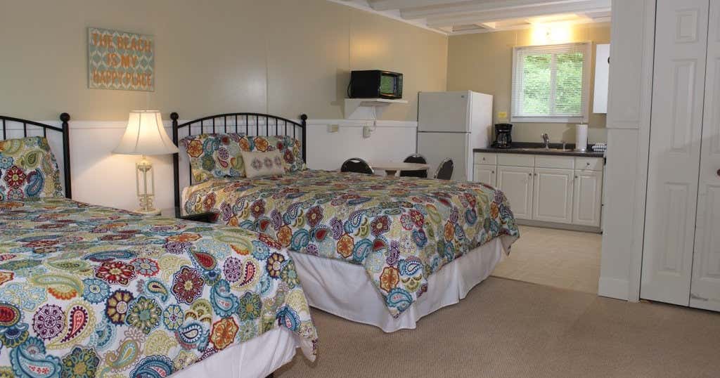 Beachway Resort, Saugatuck | Roadtrippers