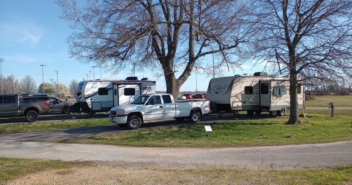 Rector Memorial Park RV sites, Rector | Roadtrippers