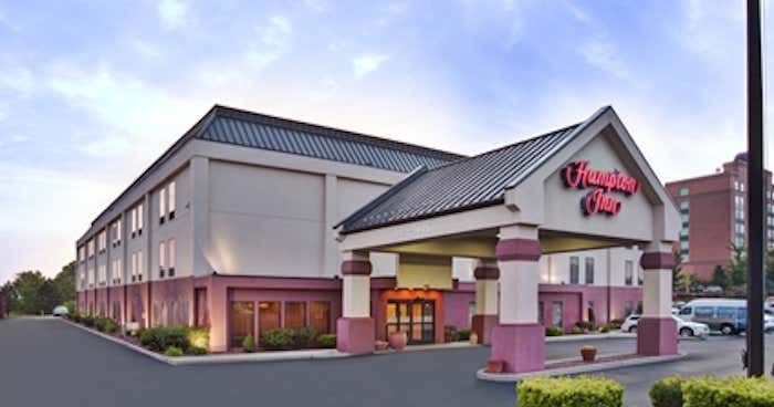 Hampton Inn Cincinnati Airport-North, Hebron | Roadtrippers