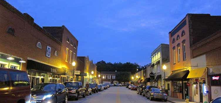 The Spot On The Alley, Seneca | Roadtrippers