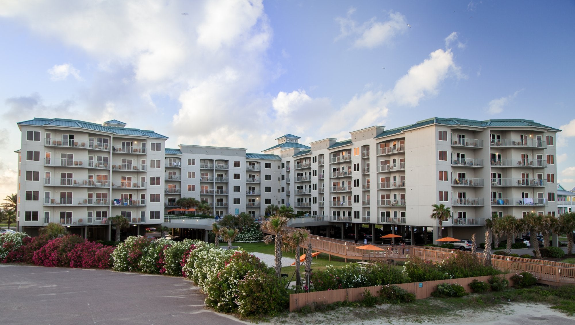 Holiday Inn Club Vacations Galveston Beach Resort, Galveston | Roadtrippers