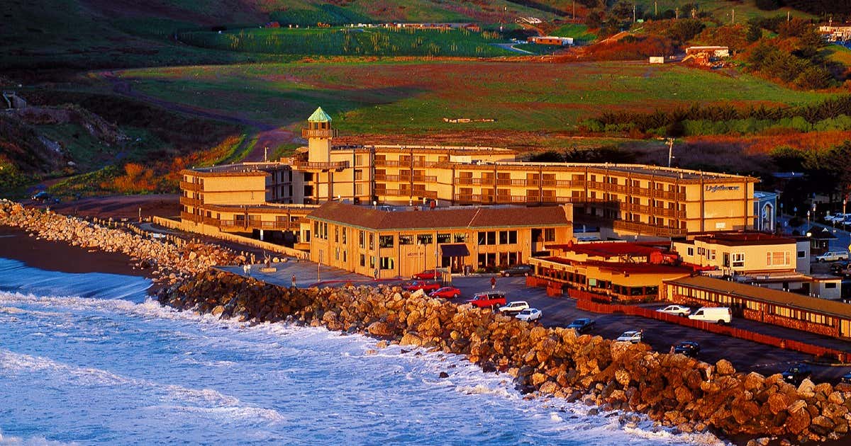 Lighthouse Hotel, Pacifica | Roadtrippers